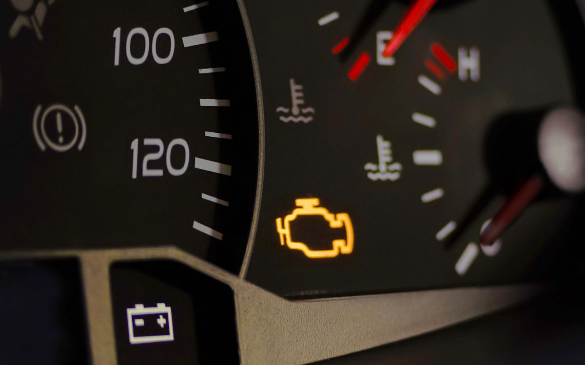 Check your Engine: Las 5 reparaciones más comunes cuando enciende la ...