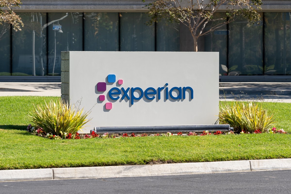 Equifax, TransUnion y Experian: acusadas de violar las reglas ante los ...