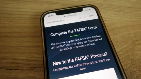 Ayuda financiera FAFSA para estudiar en EE.UU.: cuál es la fecha límite para llenar el ...