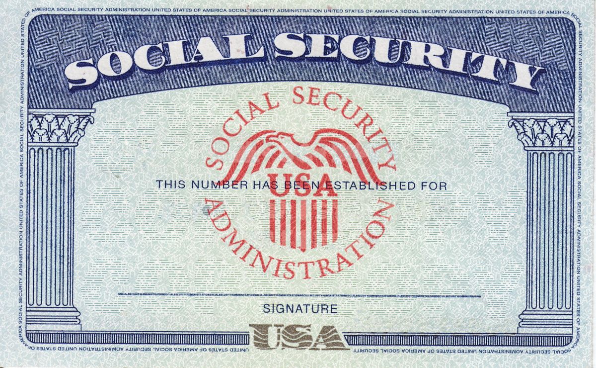 Cómo puedo reemplazar mi número de Seguro Social en EE.UU. - Solo Dinero