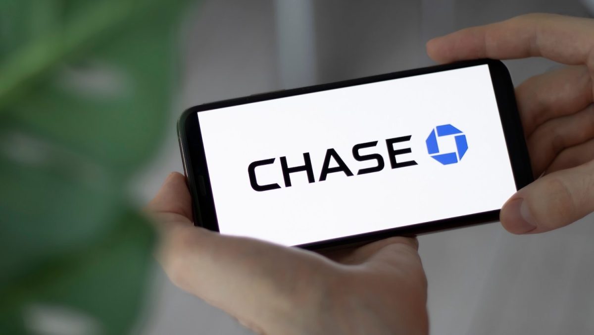 Chase sube una tarifa de servicio en agosto: quiénes se verán afectados ...