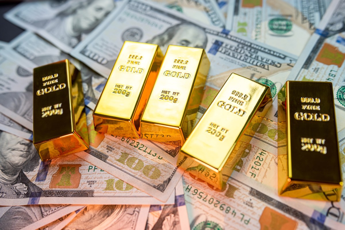 Precio del oro hoy: ¿conviene invertir cuando baja? - Solo Dinero